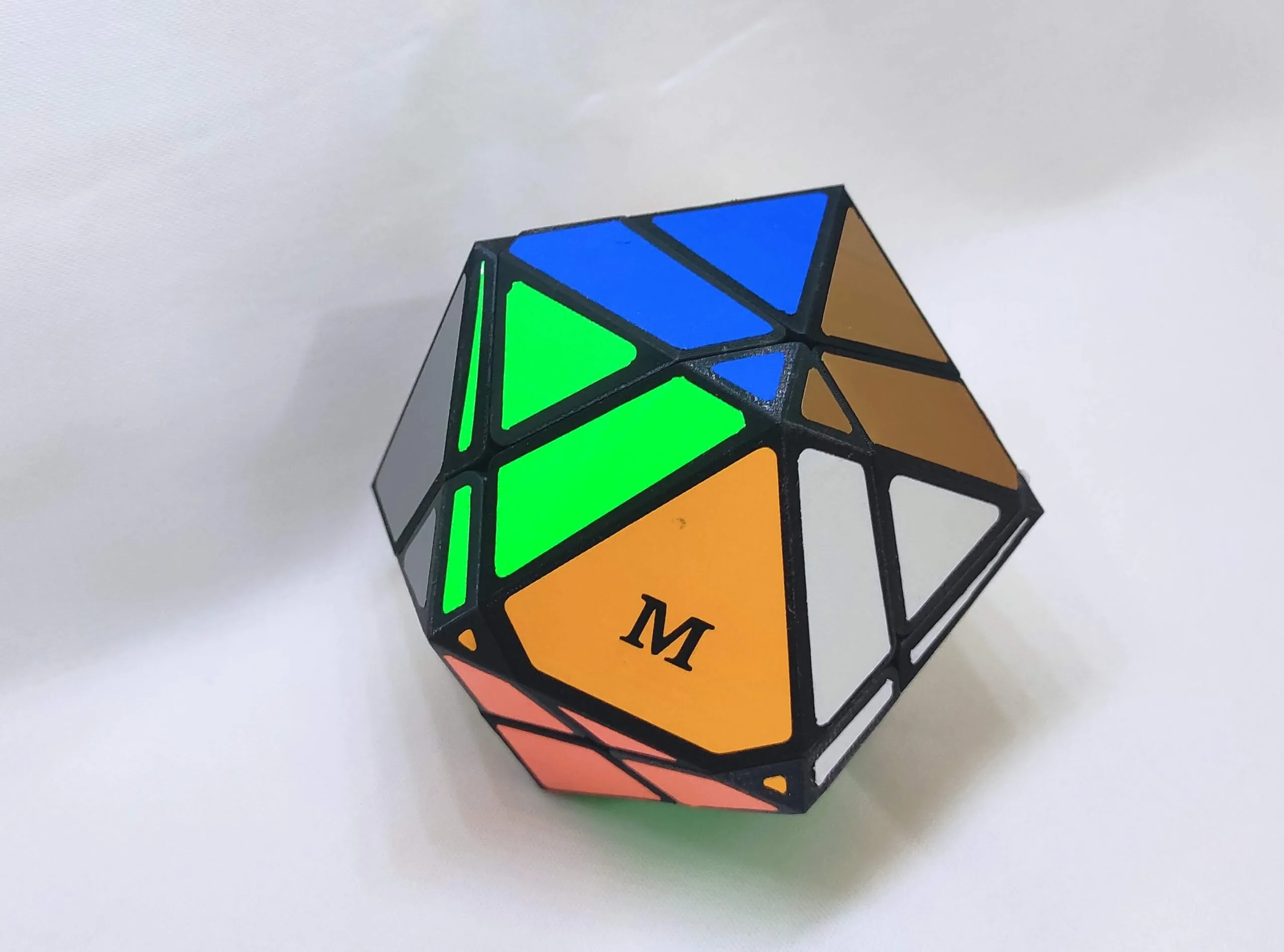 Icosahedron Skewb Cube - Twisty Puzzles | Custom Cubes | Designer Puzzles